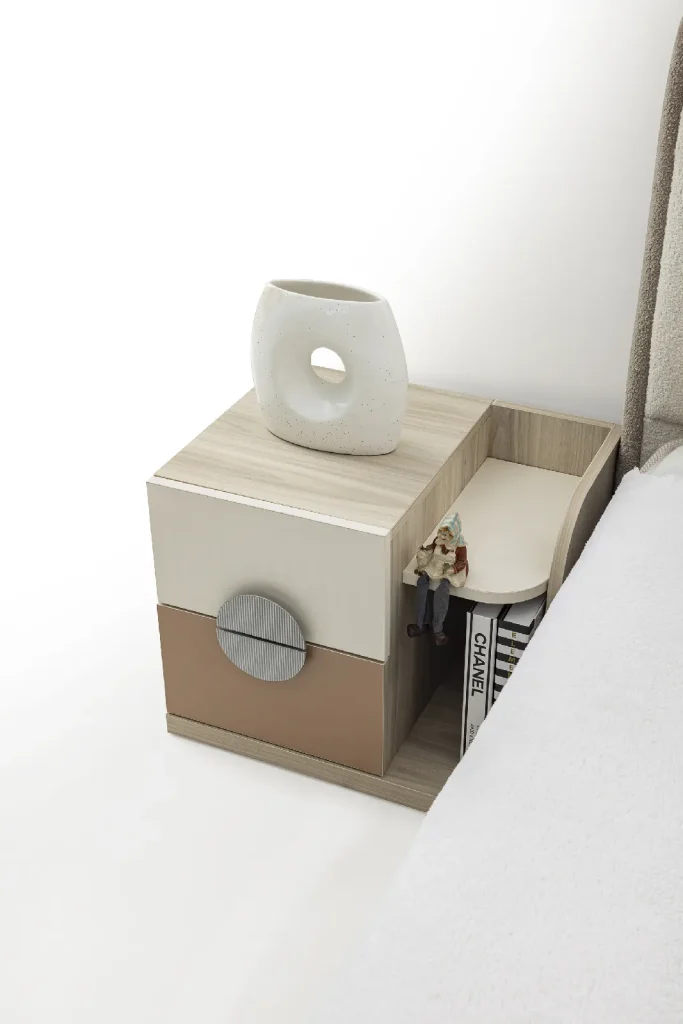 Nora Nightstand - StilEuropa